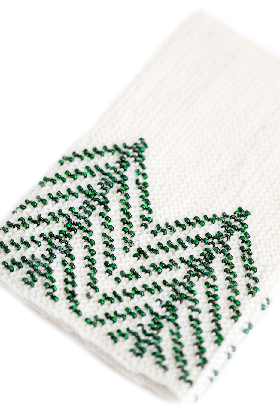 Rankų darbo riešinės Eglutės - Megztos riešinės tradicinis mezginys